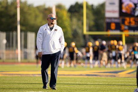 Mattawan Football Coach David Arrasmith Wont Return Next Season
