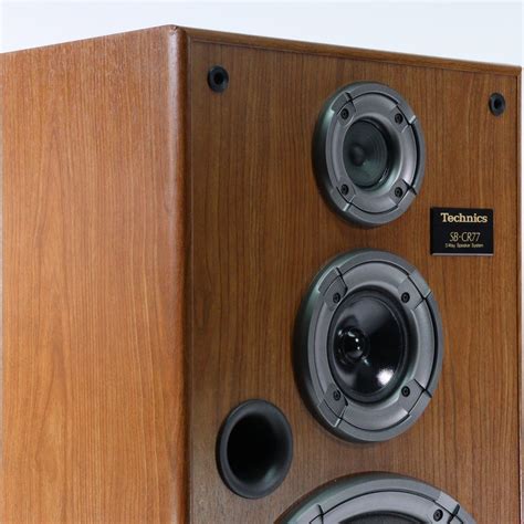 Technics Sb Cr77 Vintage 3 Way Speaker System Pair 8 Ohms 200 Watts