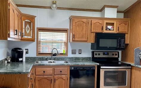 20 Mobile Home Kitchen Cabinet Ideas