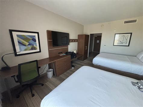 Holiday Inn Express And Suites Santa Ana Orange County By Ihg Updated