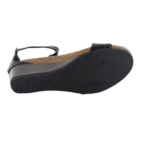 Naot Sandals Premium Comfort Footwear Canada Walking On A Cloud
