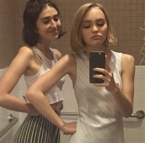 Lily Rose Depp And Amelia Kring White Dress Sleeveless Formal Dress