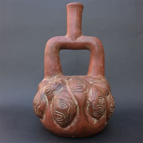 Huaco De Cerámica Con Forma De Fruto Chavin Arteanc