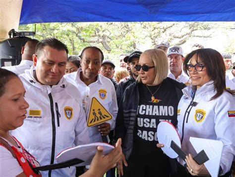Douglasricovzla Douglasricovzla Added A New Photo