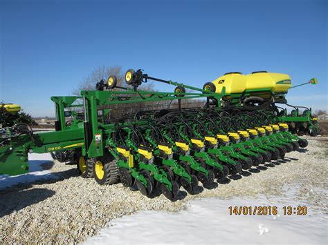 72 Row John Deere Db60 Corn Planter
