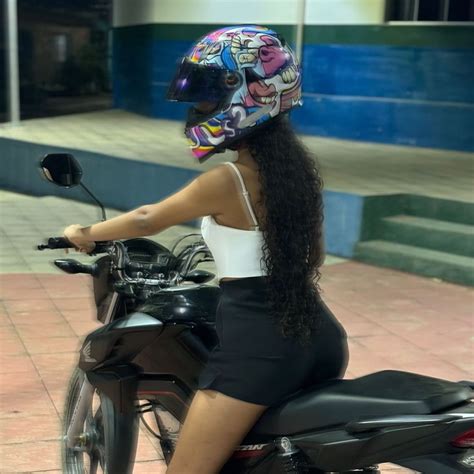 Andrielle Oliveira 7 Andrielle • Instagram Photos And Videos