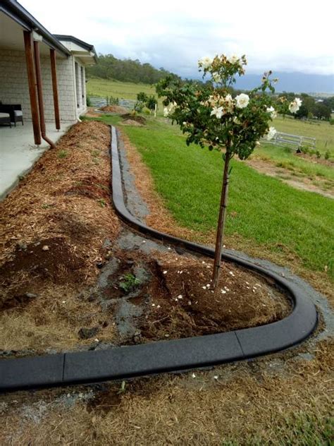 Precast Concrete Landscape Edging