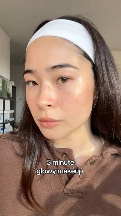 5 Minute Glowy Makeup Youtube