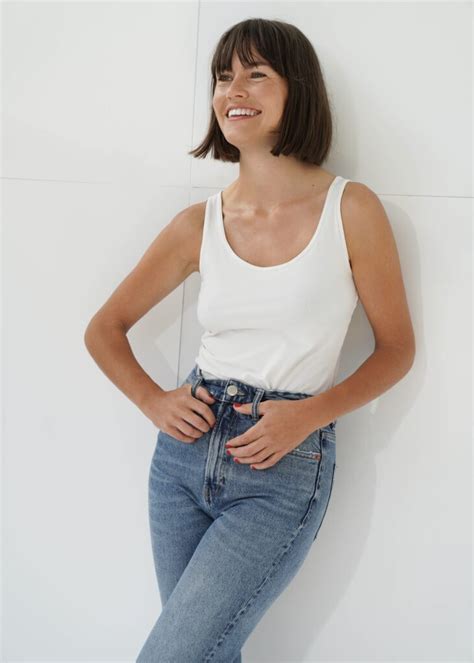 Muriël M The Model Booker