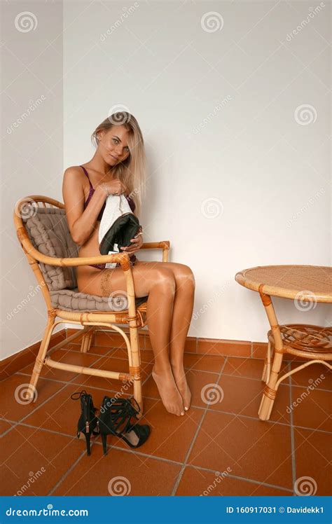 Close Up Beautiful Model Posing Nude Stock Image Image Of Beautiful