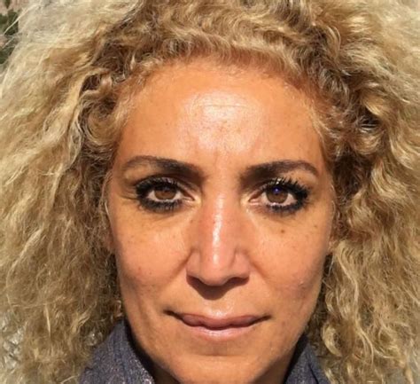 Rania Hammads Instagram Twitter And Facebook On Idcrawl