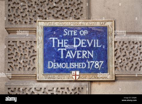 City Of London Plaque Marking The Site Of The Demolished Devil Tavern