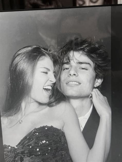 ★avery And Jameson Aesthetic Famous Couple Pictures Iconic Brunette