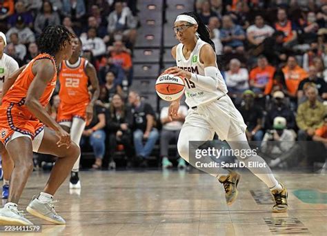 Allisha Gray Of The Atlanta Dream Drives To The Basket Against The News Photo Getty Images