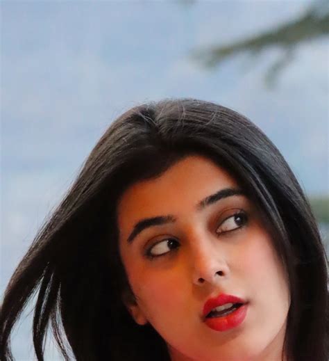 Apoorva Bhalla It Costs ₹000 To Be A Nice Person 🧸 Instagram