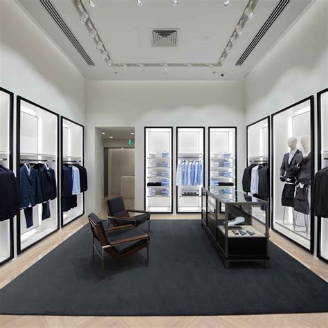 Massimo Dutti Re Opens Its Store In Cairo Festival City Mall Egypt Azadea Group