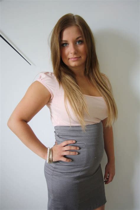 3 Hónap Alatt Lett Igazi Bombázó A Szőke Svéd Influenszerből