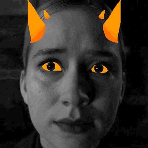 Stare Vanessa Stare Fnaf Know Your Meme Stare Vanessa Stare Fnaf Know Your Meme