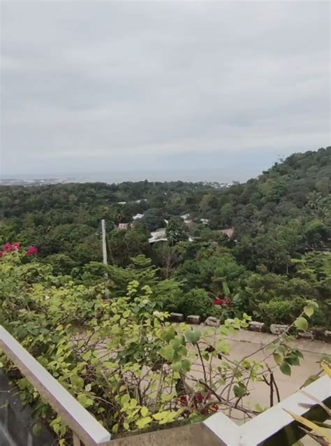 This Cdo Overlooking Cafe Serves Turon Latte