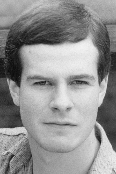 Colum Convey About Entertainment Ie