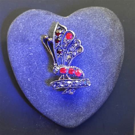 Rubies Under Blackuv Light Collectors Weekly