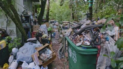 Watch Hoarders Full Episodes Video And More Aande