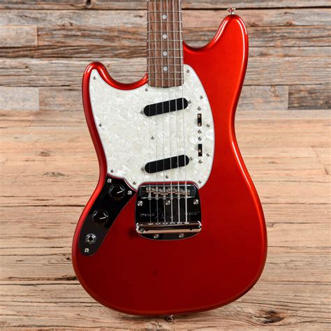 Explore Fender Lefty Mij Guitars Featuring Mdou Moctar Chicago Music