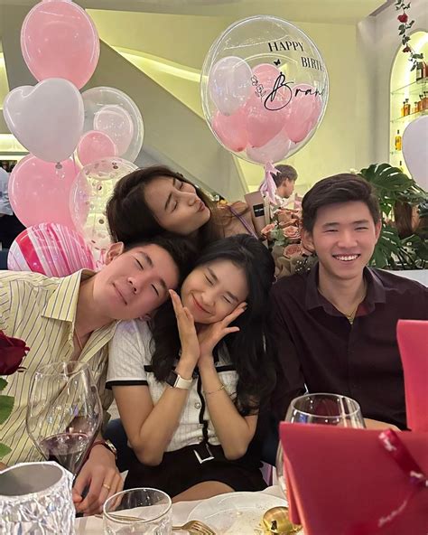 林明禎超高衩短裙表演晒「絕對領域」 現場觀眾舉機角度引熱議 事事如意生活網站