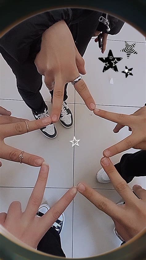 ° ୨🍥୧ ° Kız Arkadaşım Kızlar Fotoğraf