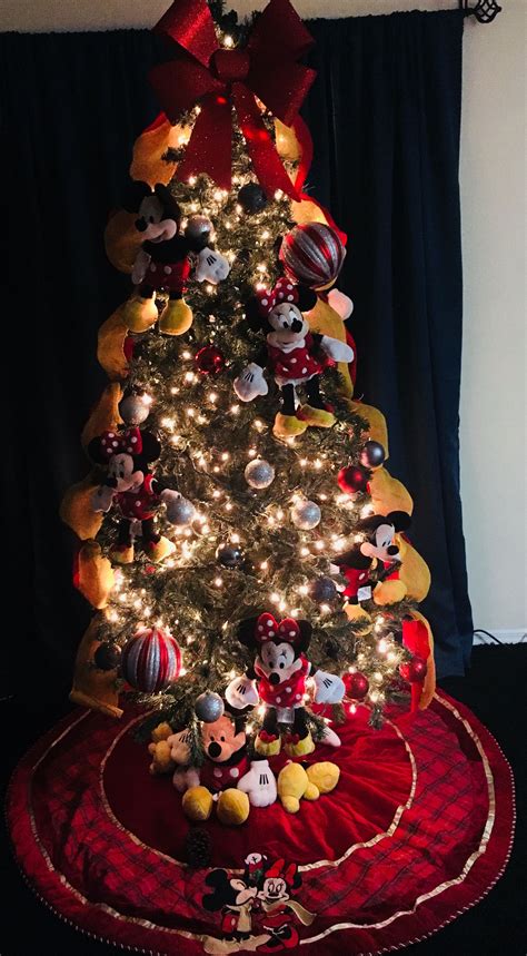 Mickey Mouse Christmas Tree Decoration Ideas