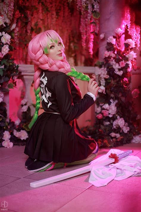Mitsuri Kanroji Kimetsu No Yaiba 13 Naked Cosplay Photos Onlyfans