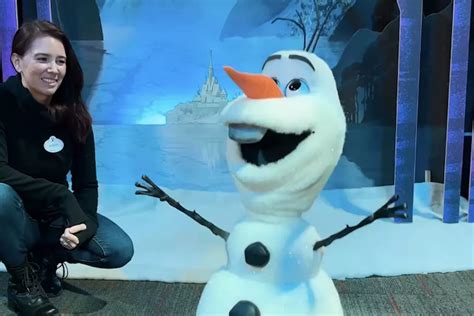 Disneys New Frozen Land Features Interactive Olaf Robot