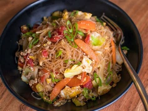 Popular Thai Recipes You Can Make At Home Hot Thai Kitchen