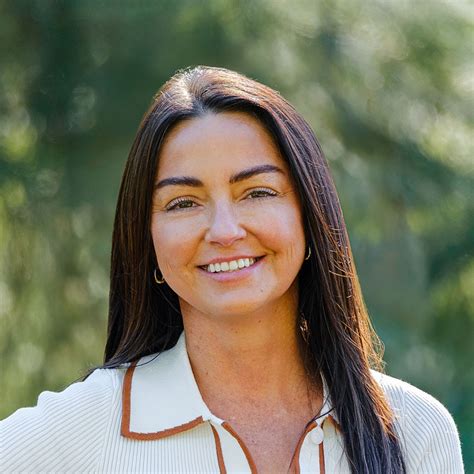 Aleisha Dodt Sales And Marketing Consultant Ray White Gympie