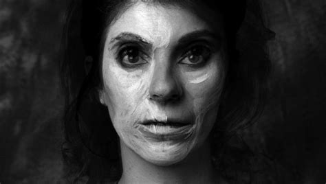 Fotografije I Predavanje Šejle KameriĆ U Beogradu Kako Nastaje