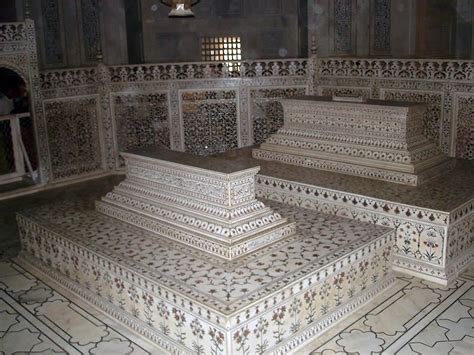 Taj Mahal Inside