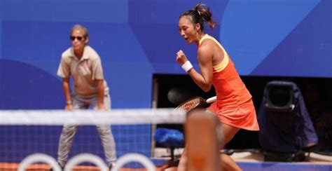 詹俊：对手底线相持能力强，郑钦文要保持平常心腾讯新闻