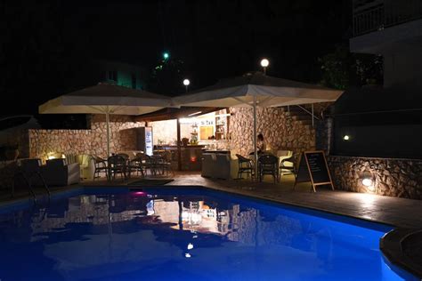 Viaros Hotel Apartments Intradoor Interior Door Industry Εσωτερικές