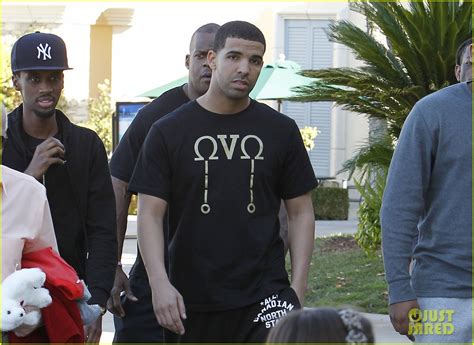 Drake Reacts To Fans Forehead Tattoo Photo 2612873 Drake Photos