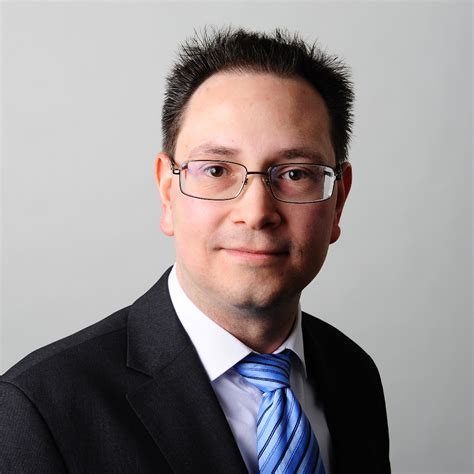 Björn Saß Sachbearbeiter Wertpapierabwicklung Und Fintech Sutor