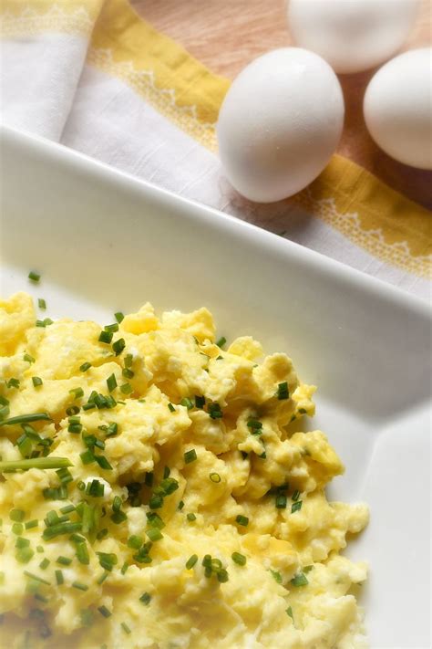 Scrambled Eggs With Cream Cheese And Chives ⋆ Sometyme Place
