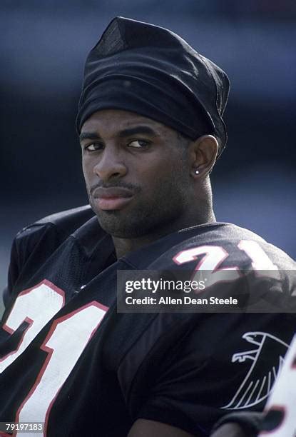 Deion Sanders 1991 Photos And Premium High Res Pictures Getty Images