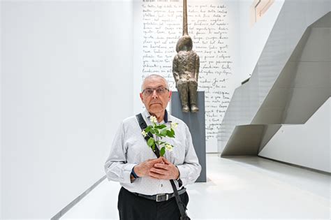Stasys Eidrigevičius Viskas Kas Susiję Su Namais Man šventa Sekundelt