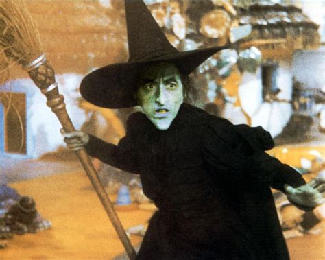 Wicked Witch Of The West Antagonists Wiki Fandom