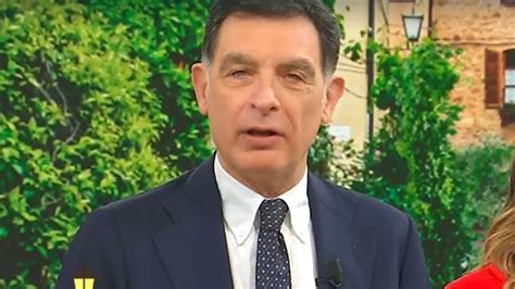 Tiberio Timperi Il Ricordo Del Papà Mi Faceva Lispezione E Aveva