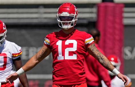 Chiefs Rookie Jared Wiley Looks Up To Travis Kelce But Has Own Unique Skillset