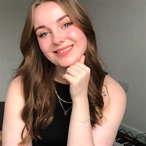 Ellie Mitchell Youtube