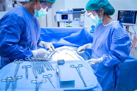 Surgical First Assistant What Is It And How To Become One Ziprecruiter
