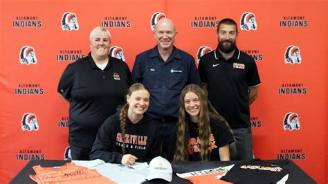 Altamonts Weishaar Twins Sign To Run Track At Greenville University Vandalia Radio