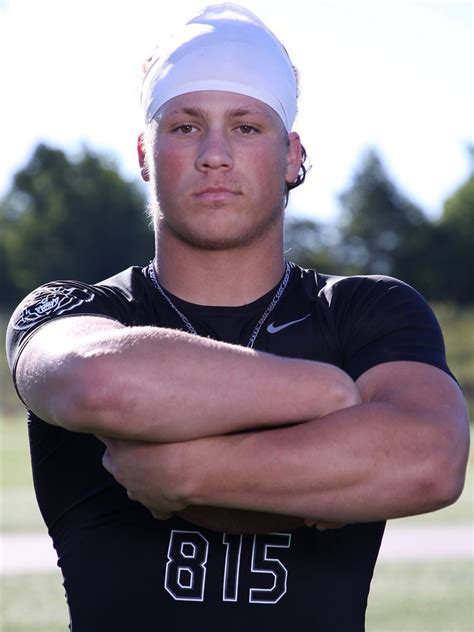 Drake Thomas Profile Photos